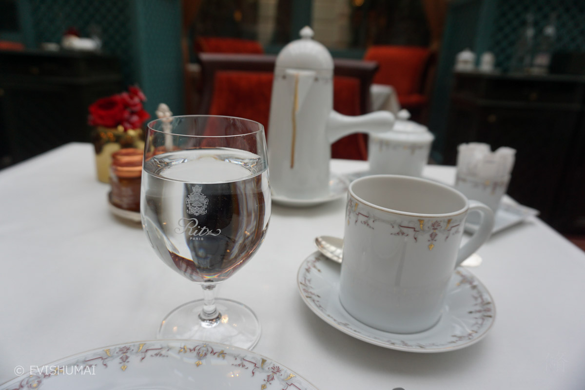 リッツパリ(Ritz)で体験するパリ最高の朝食【宿泊なしOK】 - EVISHUMAIのスイーツと旅