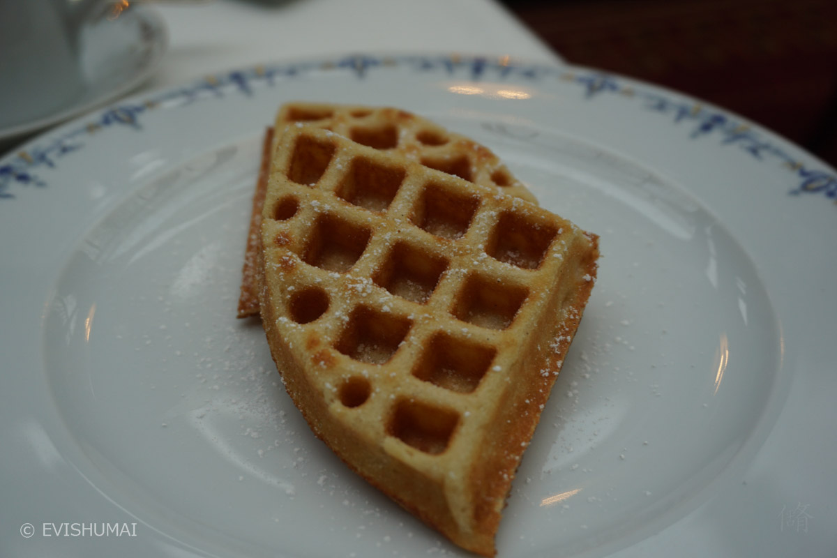 リッツパリ(Ritz)で体験するパリ最高の朝食【宿泊なしOK】 - EVISHUMAIのスイーツと旅